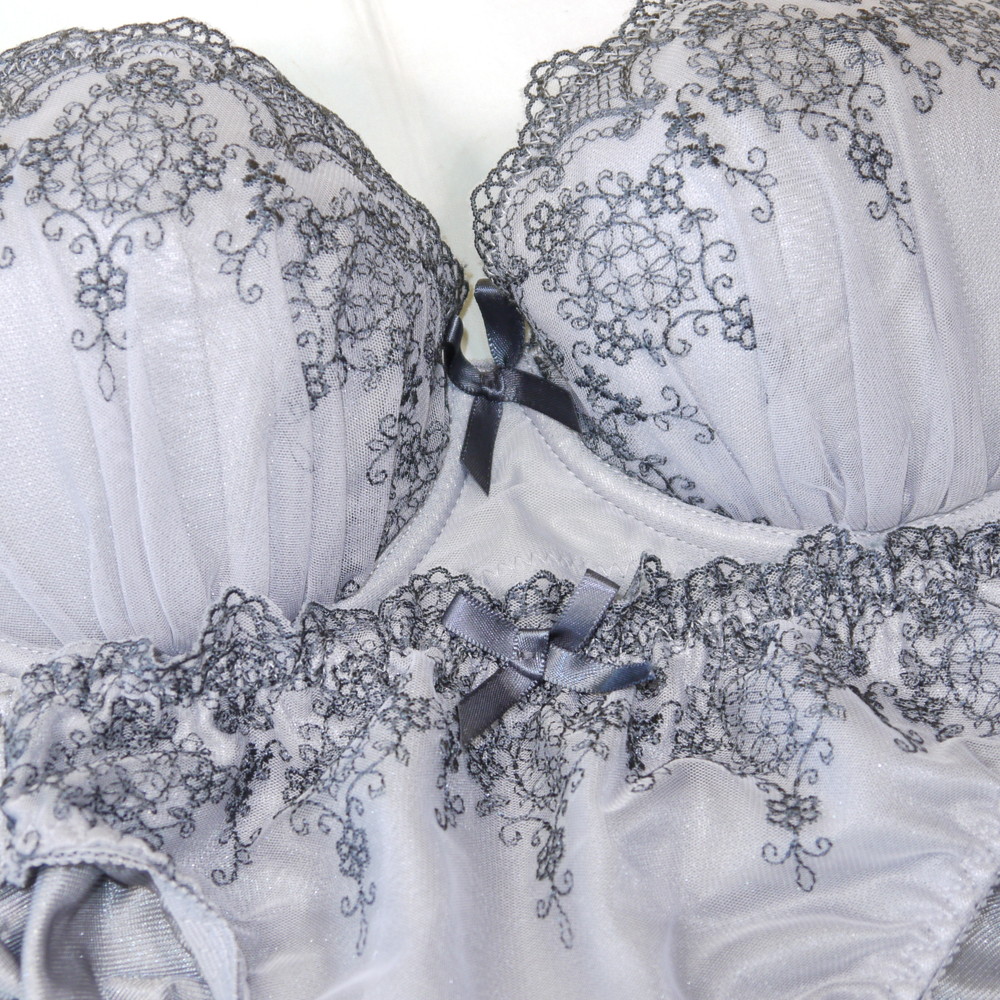 【Bランク/新古美品】チュチュアンナ：D75＊93 Lサイズ ★ ヴィンテージ感のグレー×シャンデリアレース お嬢様な下着 JCJK系 PBセット | 下着イコイコ。ドットコム